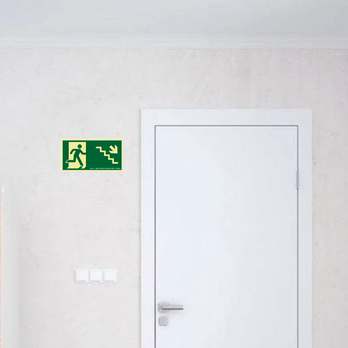 Placa Sinalização Fotoluminescente 30x15cm Escada Desce para Direita ... Placa Sinalização Fotoluminescente 30x15cm Escada Desce para Direita ...
